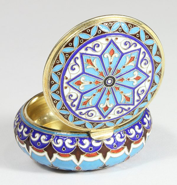 Russian .916 silver-gilt enameled pill box, by
