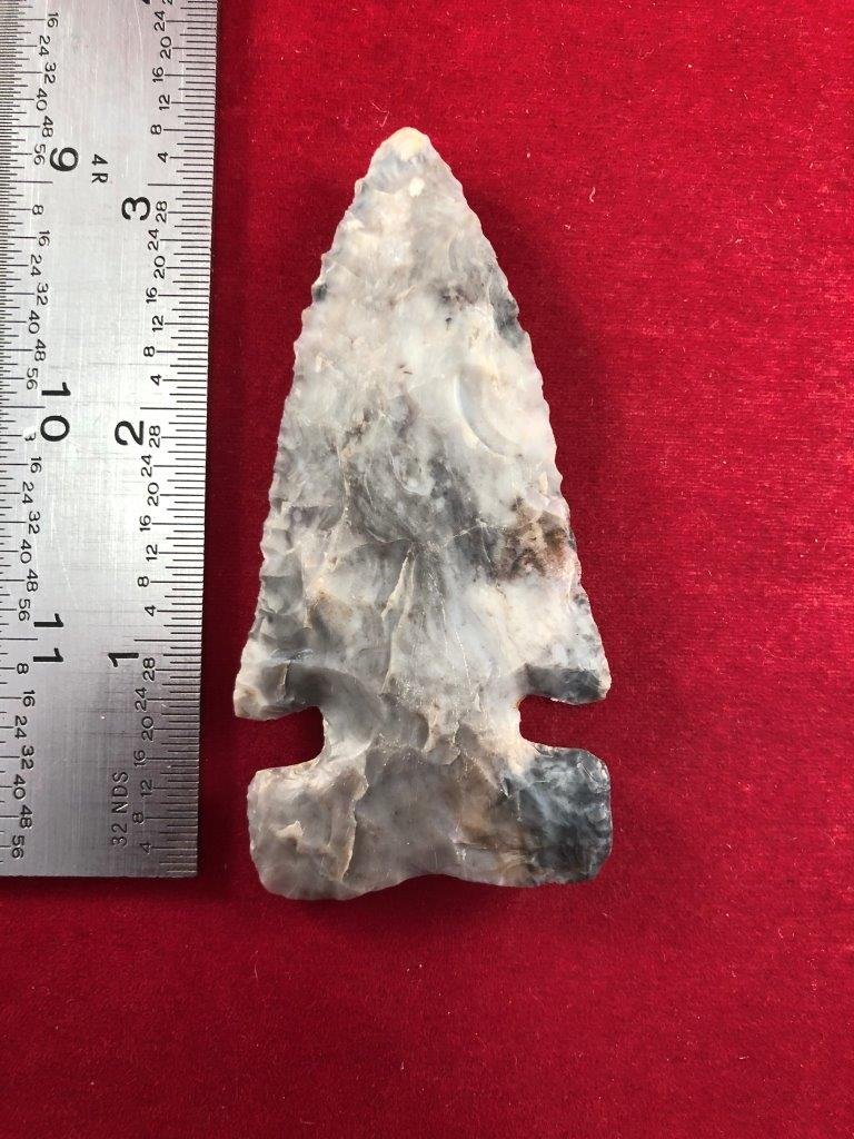 THEBES INDIAN ARTIFACT ARROWHEAD