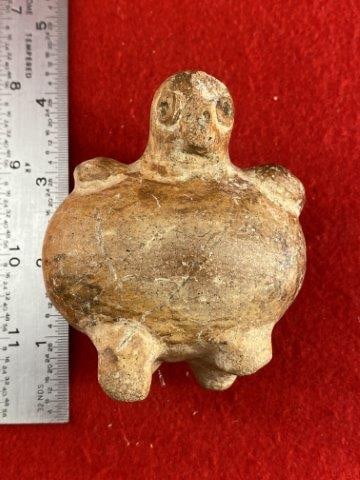 Pre Columbian & Turtle Effigy Pottery Indian Artifact Arrowhead Auction