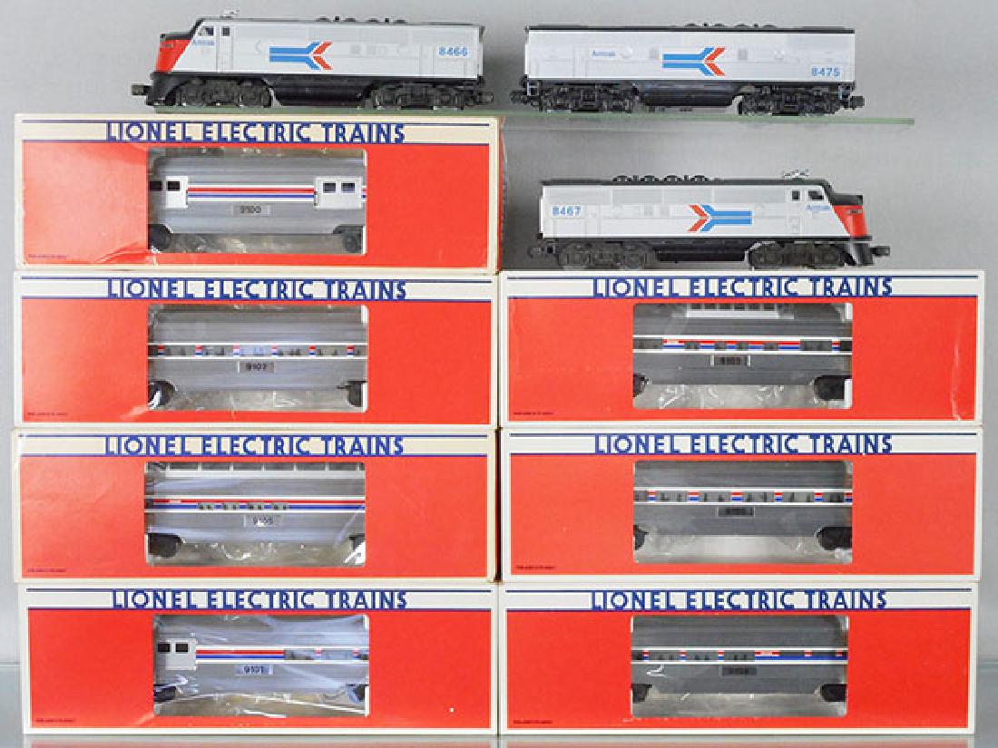 LIONEL AMTRAK TRAIN SET