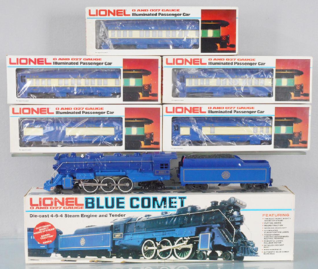 LIONEL BLUE COMET TRAIN SET