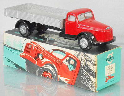 Tekno 432 Volvo Truck