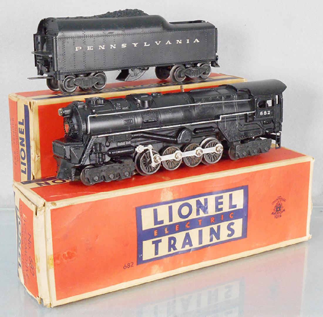 LIONEL 682 LOCO & TENDER SET