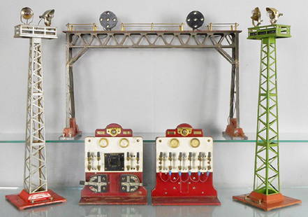 Boxed Lionel 440 Signal Bridge & Floodlight Tower