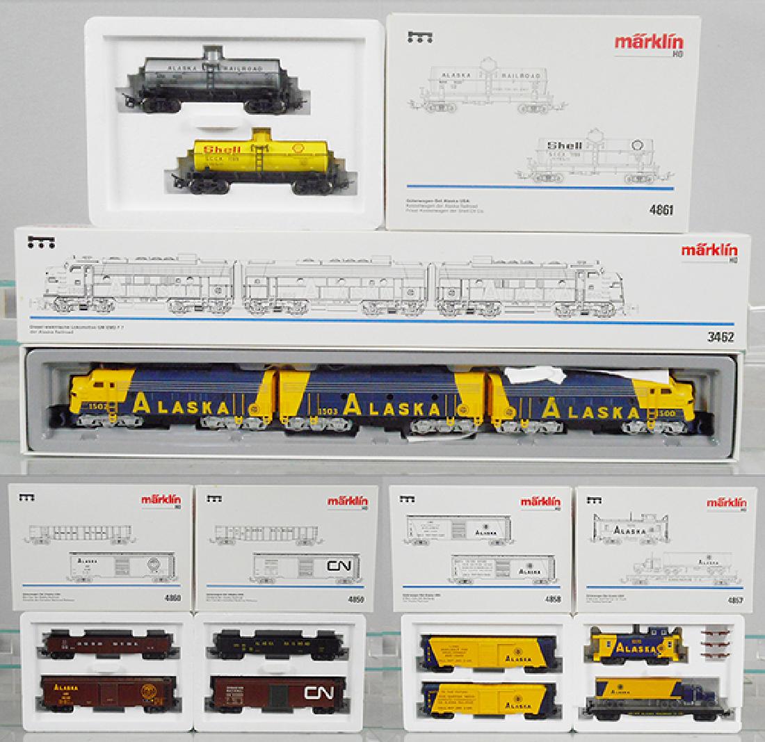MARKLIN ALASKA TRAIN SET - Jul 27, 2019 | Lloyd Ralston Gallery in CT