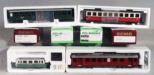 19: BEMO & STL MODELS TRAINS