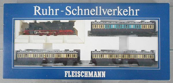FLEISCHMANN 4887 TRAIN SET - Feb 29, 2020 | Lloyd Ralston Gallery in CT
