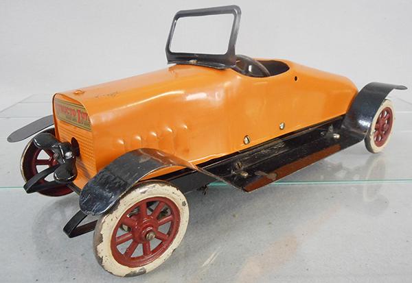 Structo No. 12 Bearcat Auto