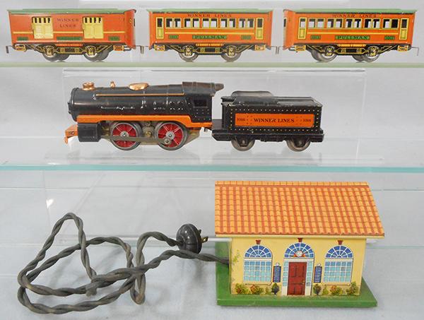 LIONEL WINNER 1002 TRAIN SET - Jun 26, 2021 | Lloyd Ralston Gallery in CT