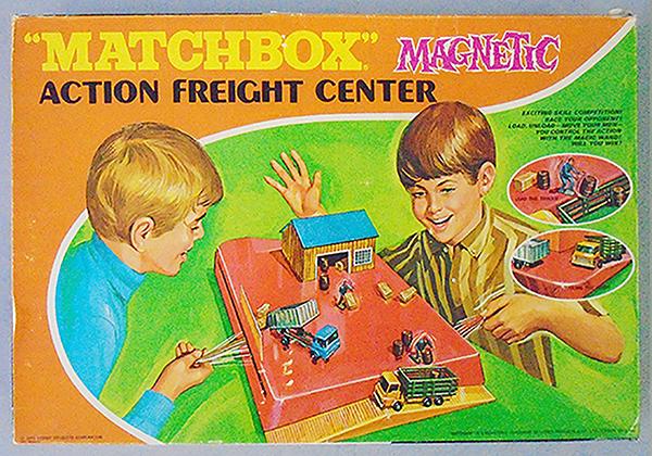 Matchbox Magnetic Action Freight Center