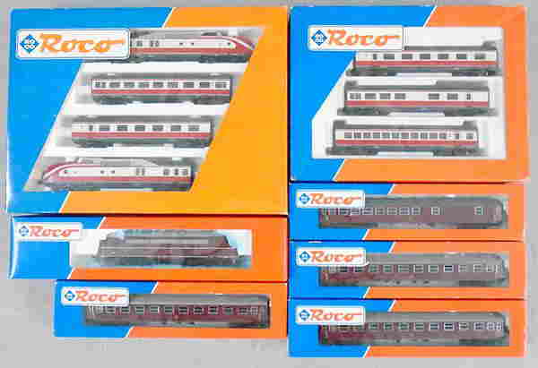 2 ROCO TRAIN SETS - Feb 12, 2022 | Lloyd Ralston Gallery in CT