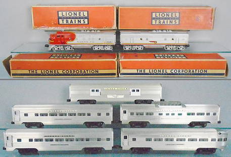1955 Lionel Santa Fe Outfit No.2207w Train Set.