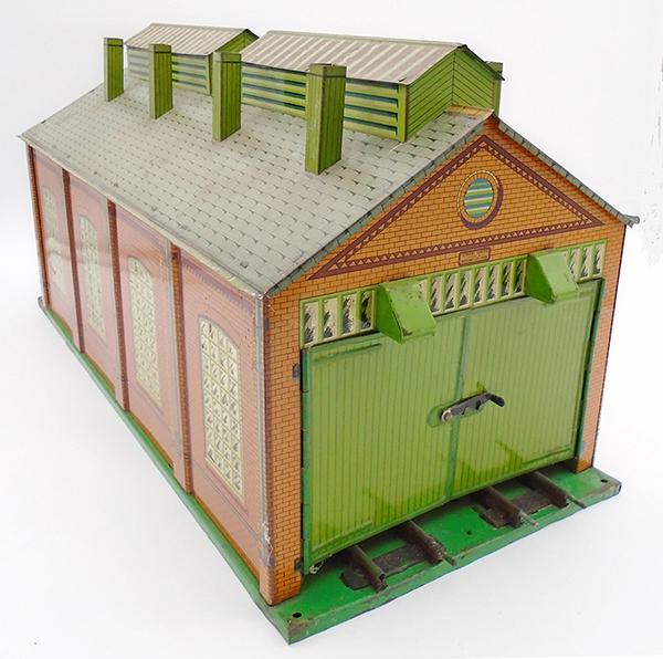Hornby 23 Engine Shed House
