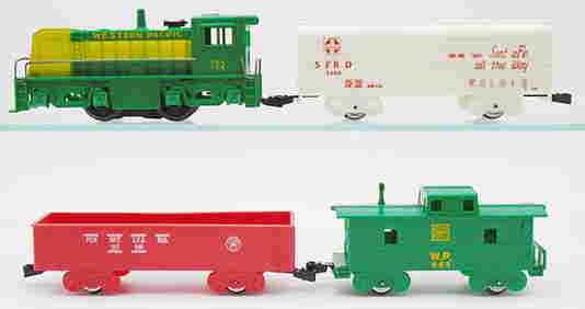 MARX BIG LOO ROBOT w/ BOX - Jan 29, 2022 | Milestone Auctions in OH