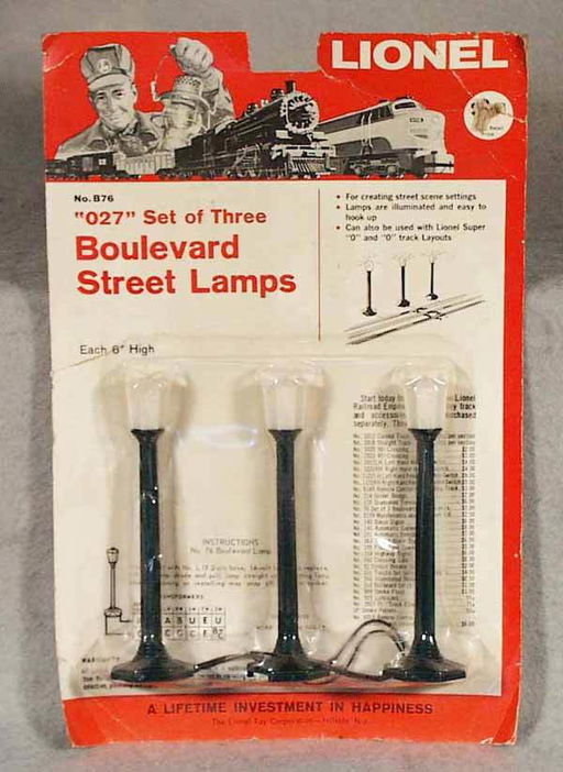 1255: LIONEL B76 SET OF 3 BLVD STREET LAMPS - Sep 17, 2005 | Lloyd ...