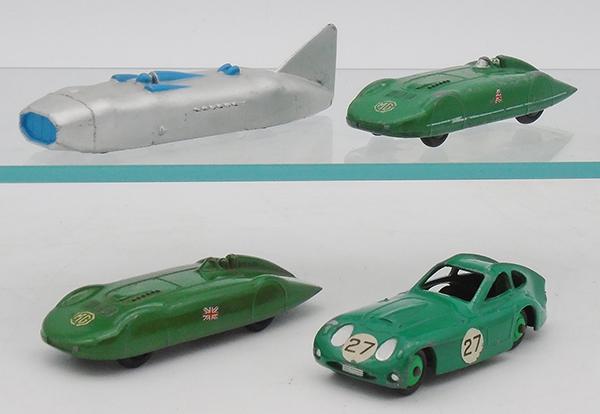 4 Dinky Vehicles Auction