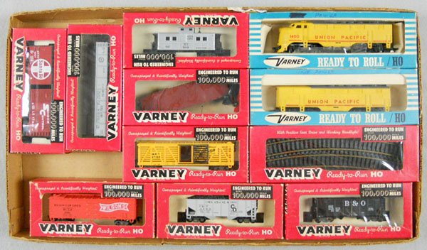 171: VARNEY 2807 GOLDEN EAGLE TRAIN SET