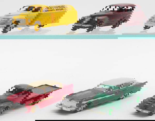 4 Dinky Vehicles Auction