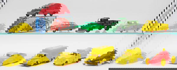 10 Marx Plastic Vehicles