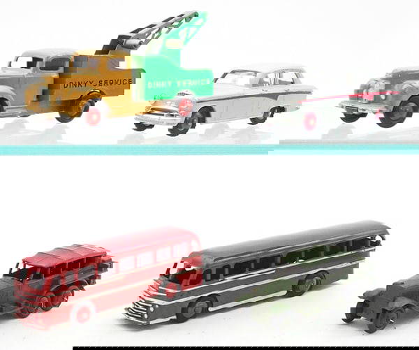 4 Dinky Vehicles Auction