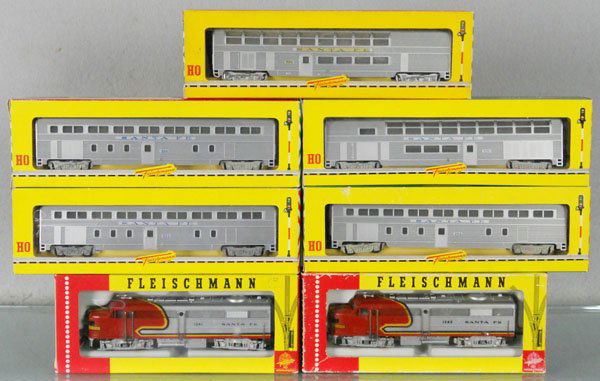 FLEISCHMANN TRAIN SET