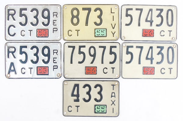 7 Vintage Connecticut License Plates Auction