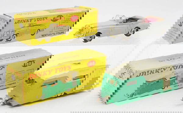 2 Dinky Vehicles Auction