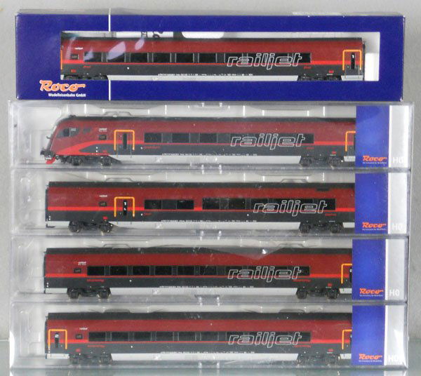 ROCO AUSTRIAN RAILJET TRAIN SET