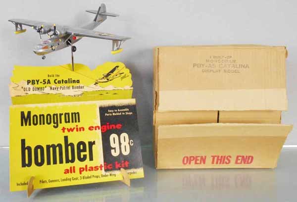 Monogram Bpy A5 Catalina Model Store Display