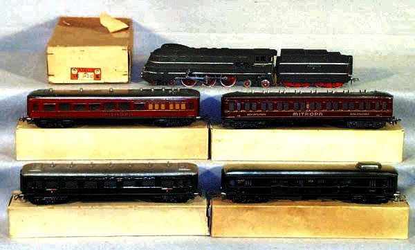 Marklin German Train Set, Ho Ga, Sk800 Loco & Tend