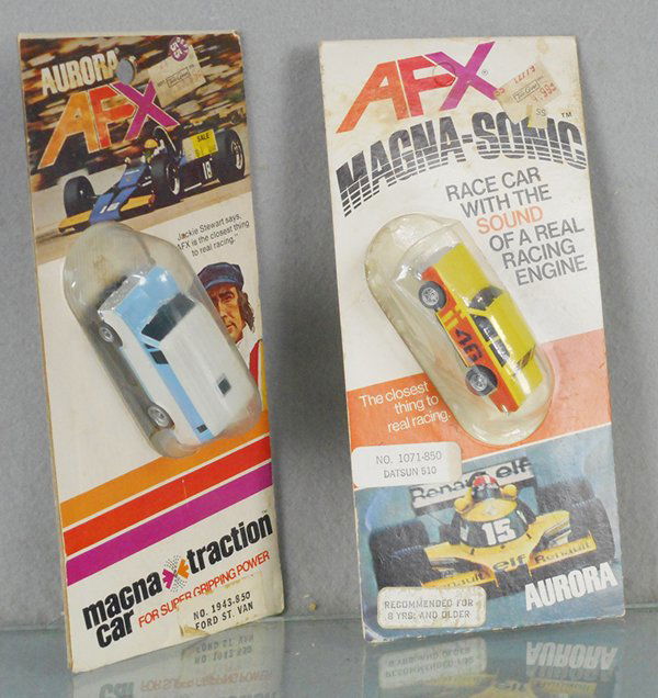 2 Aurora Afx Magna Traction Slot Cars