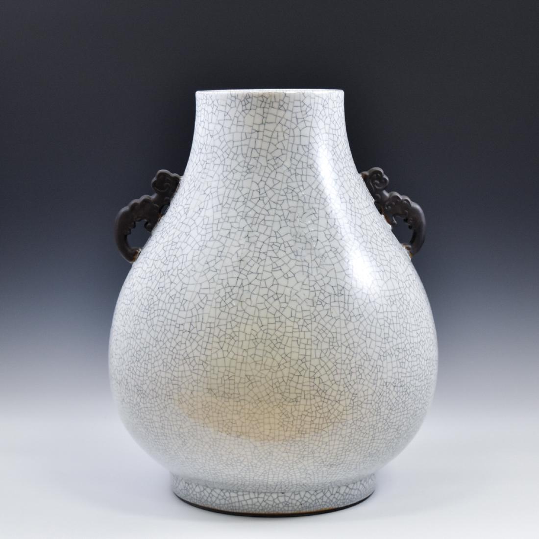 LARGE CHINESE QING GUAN TYPE ZUN PORCELAIN VASE