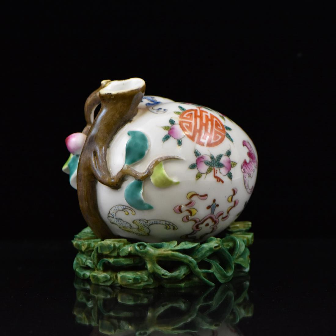 DAOGUANG CHINESE PORCELAIN WATER DROP ON STAND