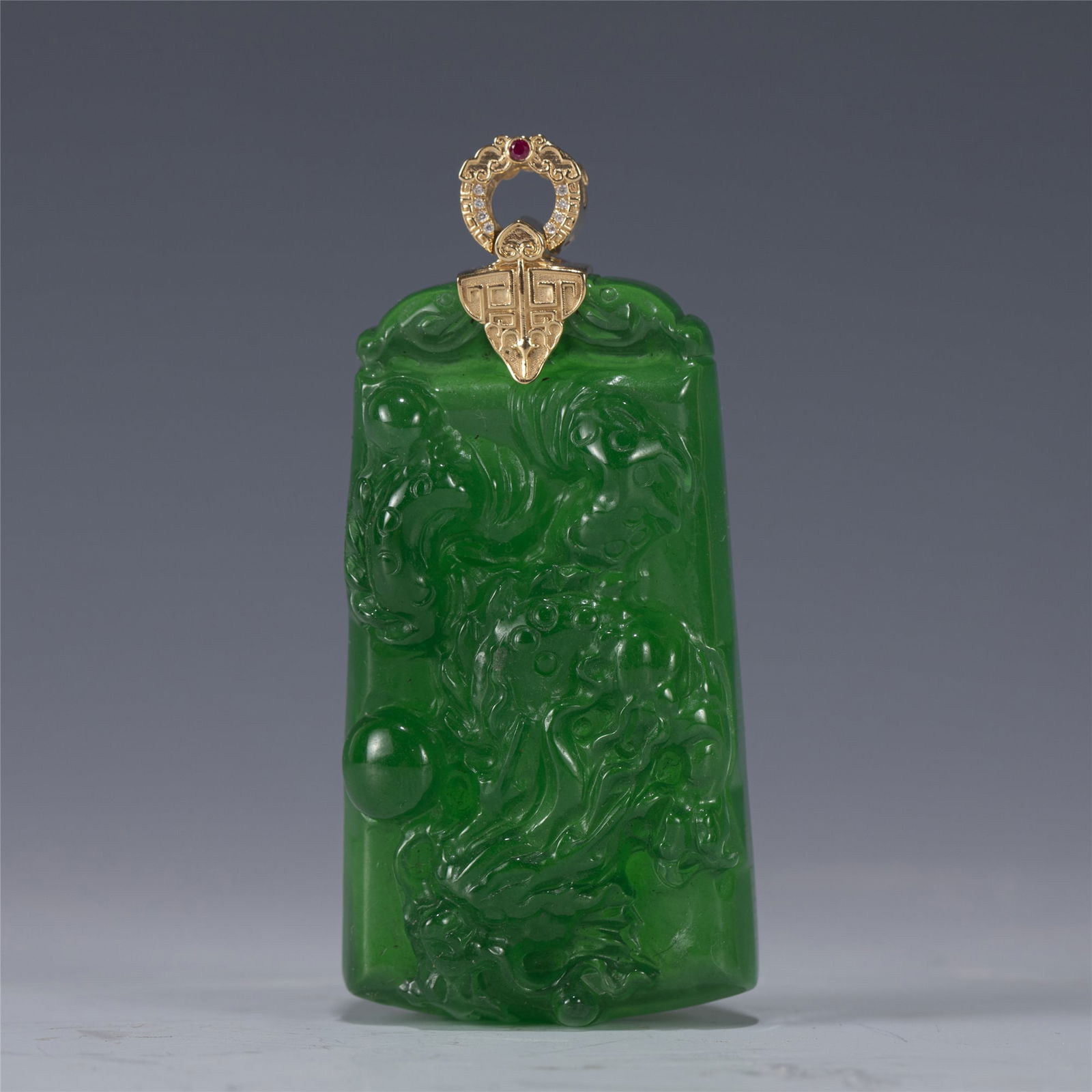 Chinese Jadeite Pendant Auction