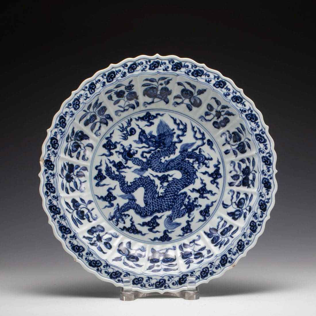 Ming Blue & White Dragon Scalloped Rim Plate Auction