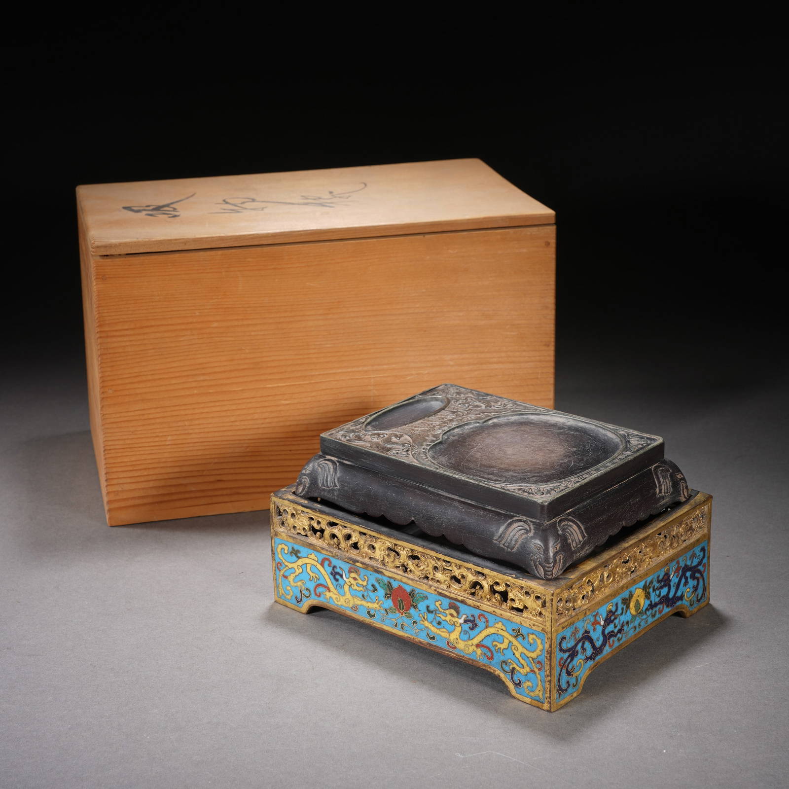 A Chinese Cloisonne Enamel Inkstand With Inkstone Auction