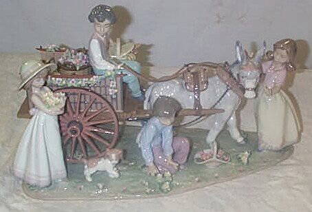 Lladro Number 1797 "enchanted Outing", Damage In W