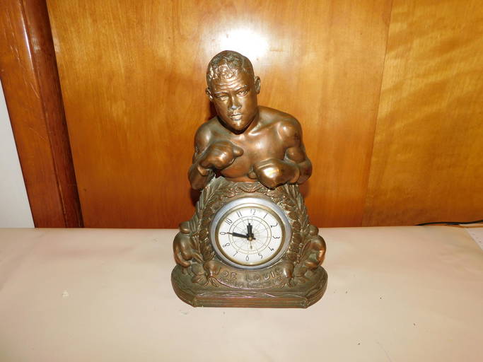 Joe Louis Clock