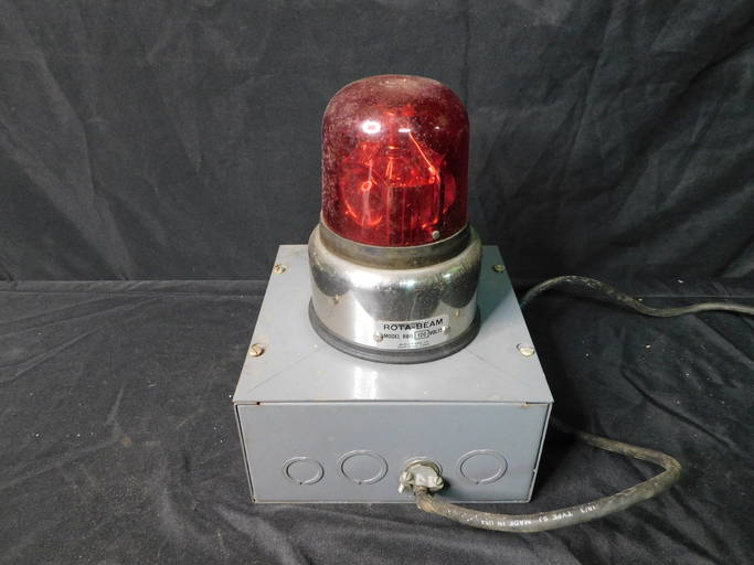 Rota Beam Model Rbii 120 Volt Rotating Red Emergency