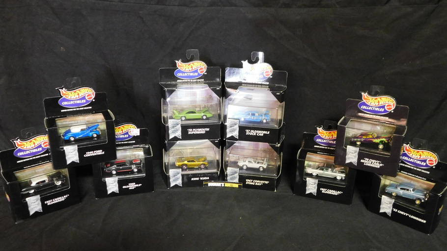Lot Of 10 Hot Wheels Limited Edition Cars With Display