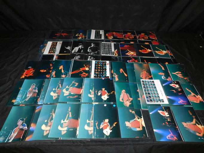 Binder of Photographs of Kenny Wayne Shepard - May 19, 2021 | Bodnar's ...