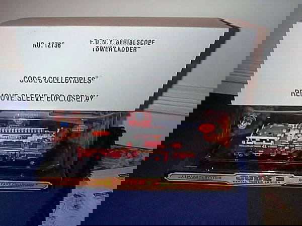 Code 3 Collectibles Number 12736 Fdny Aerialscope