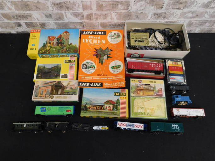 Lot of HO Scale Accessories, Trains, and Track - Jan 05, 2022 | Bodnar ...