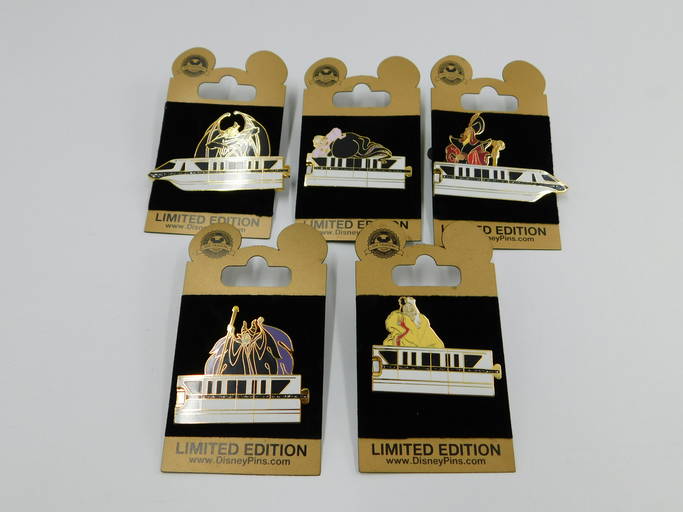 Disney Villains Black Monorail Pin Set - Gold Card Collection (#0225 ...