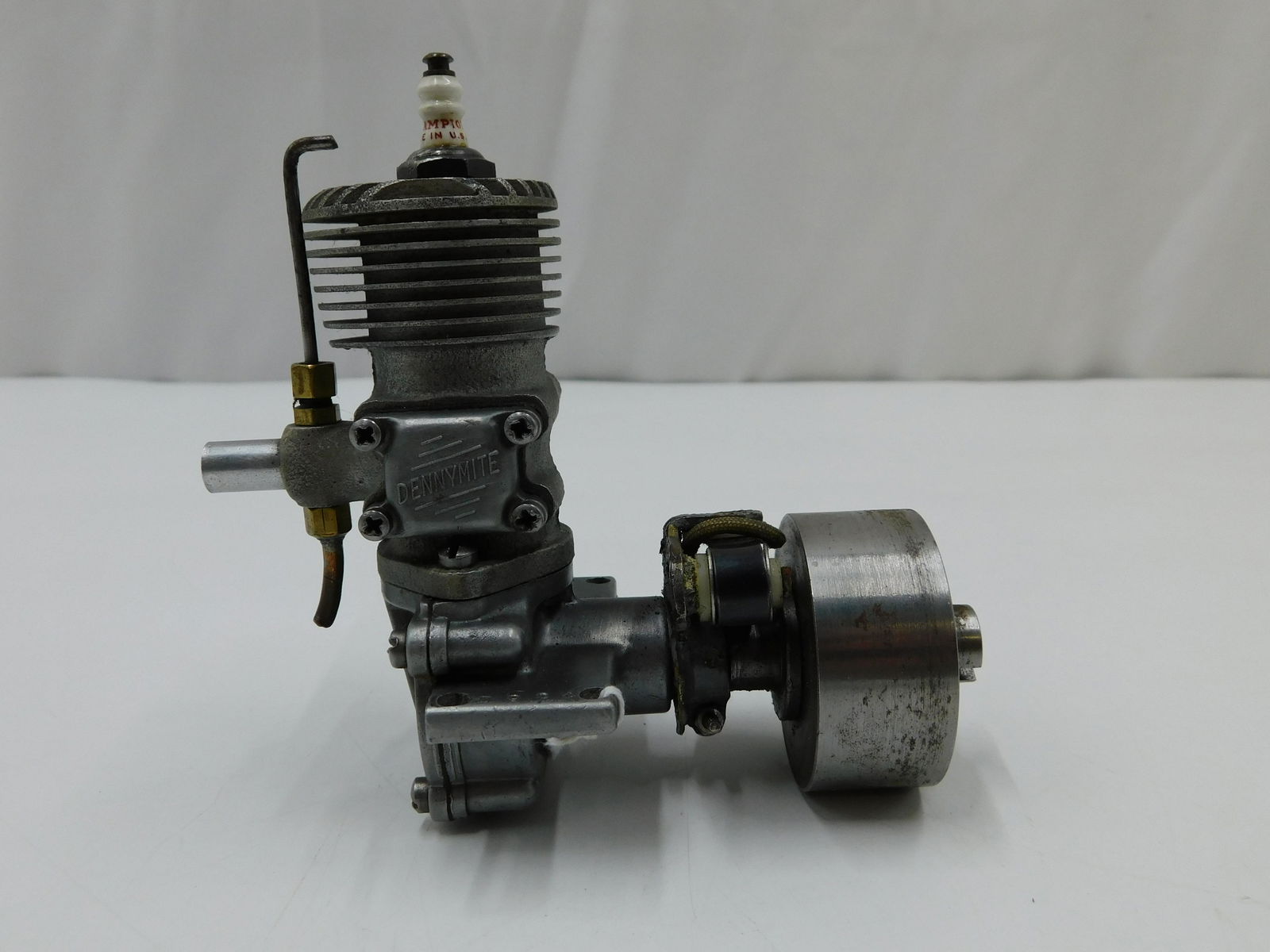 Dennymite Gas Powered Model Airplane Engine