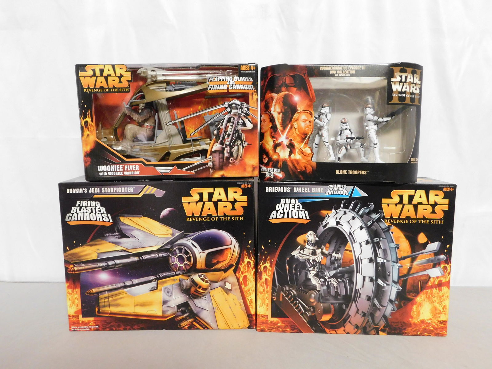 Lot Of Star Wars Revenge Of The Sith Figures Auction
