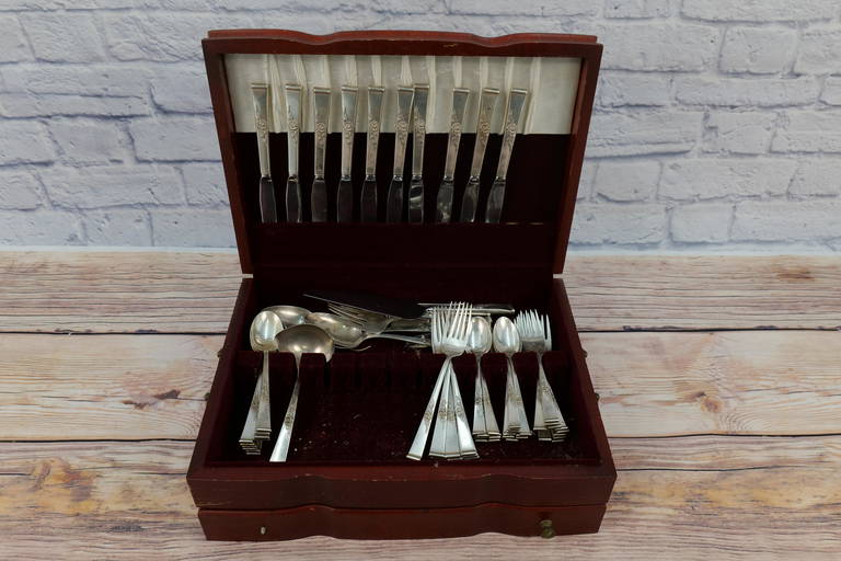 Reed & Barton Classic Rose Sterling Silver Flatware Set Service For 10
