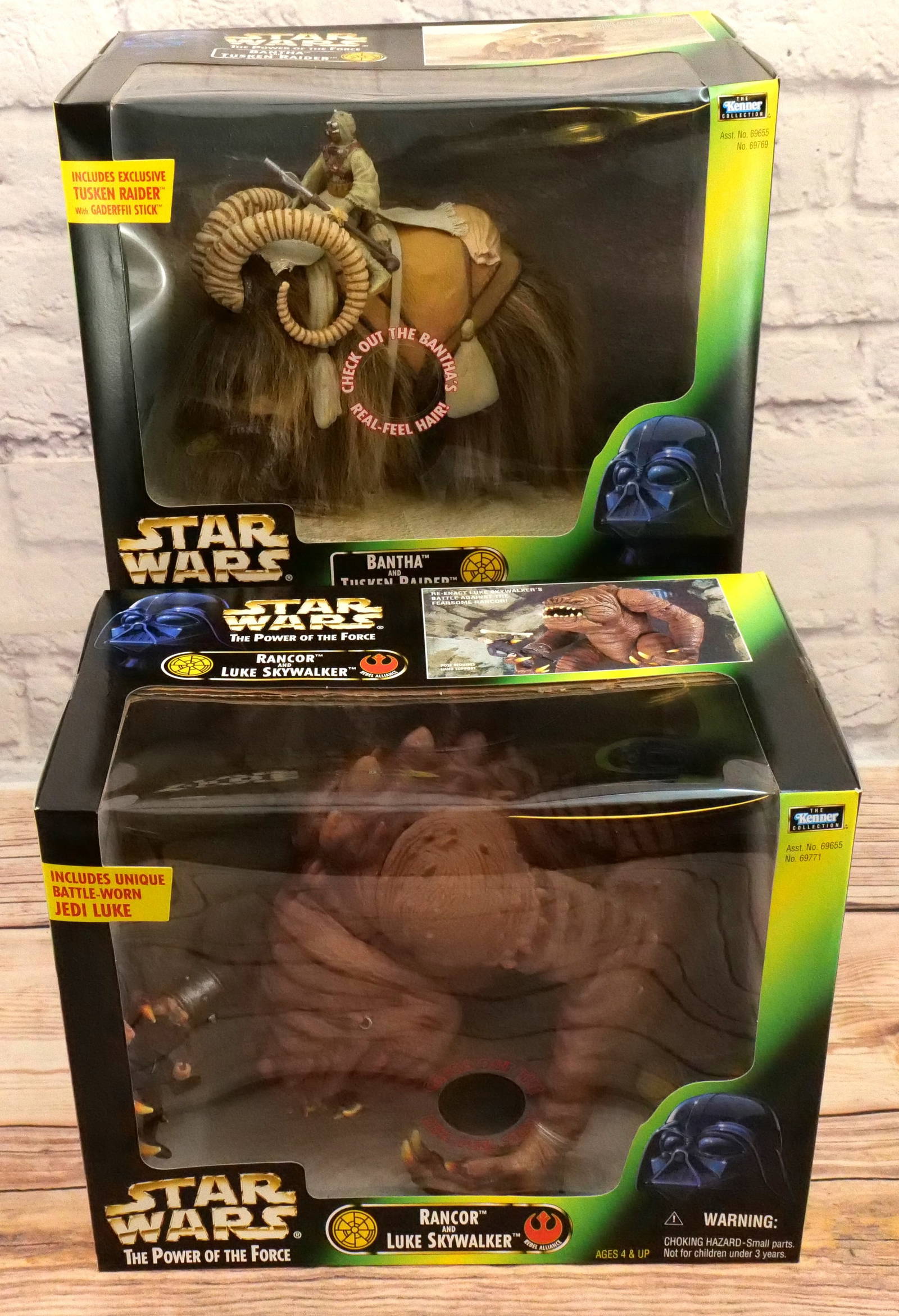 Lot Of 2 Star Wars Power Of The Force Creature With Figure Sets Auction