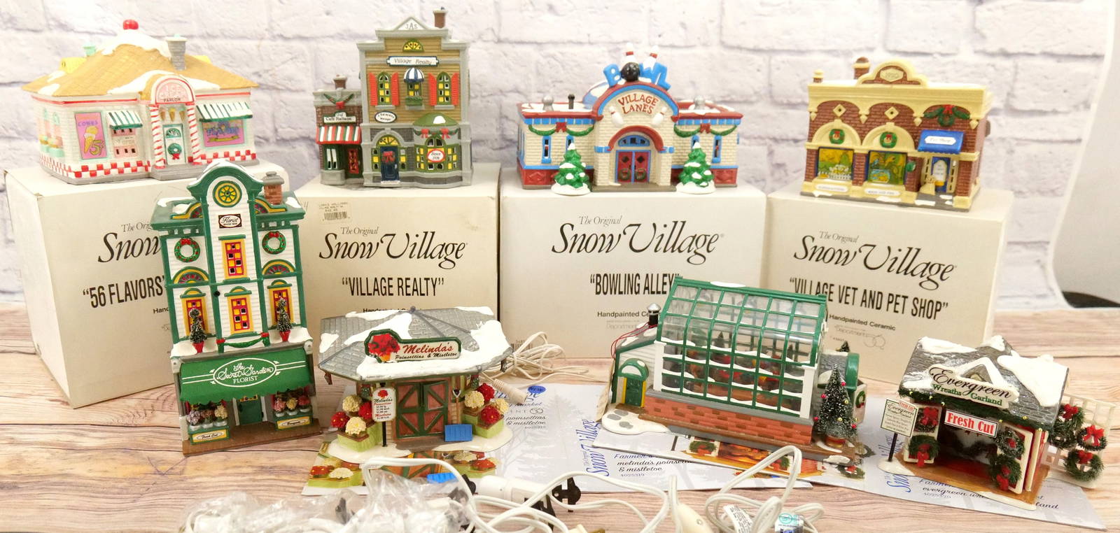 Lot Of 8 Department 56 Snow Village Houses Auction