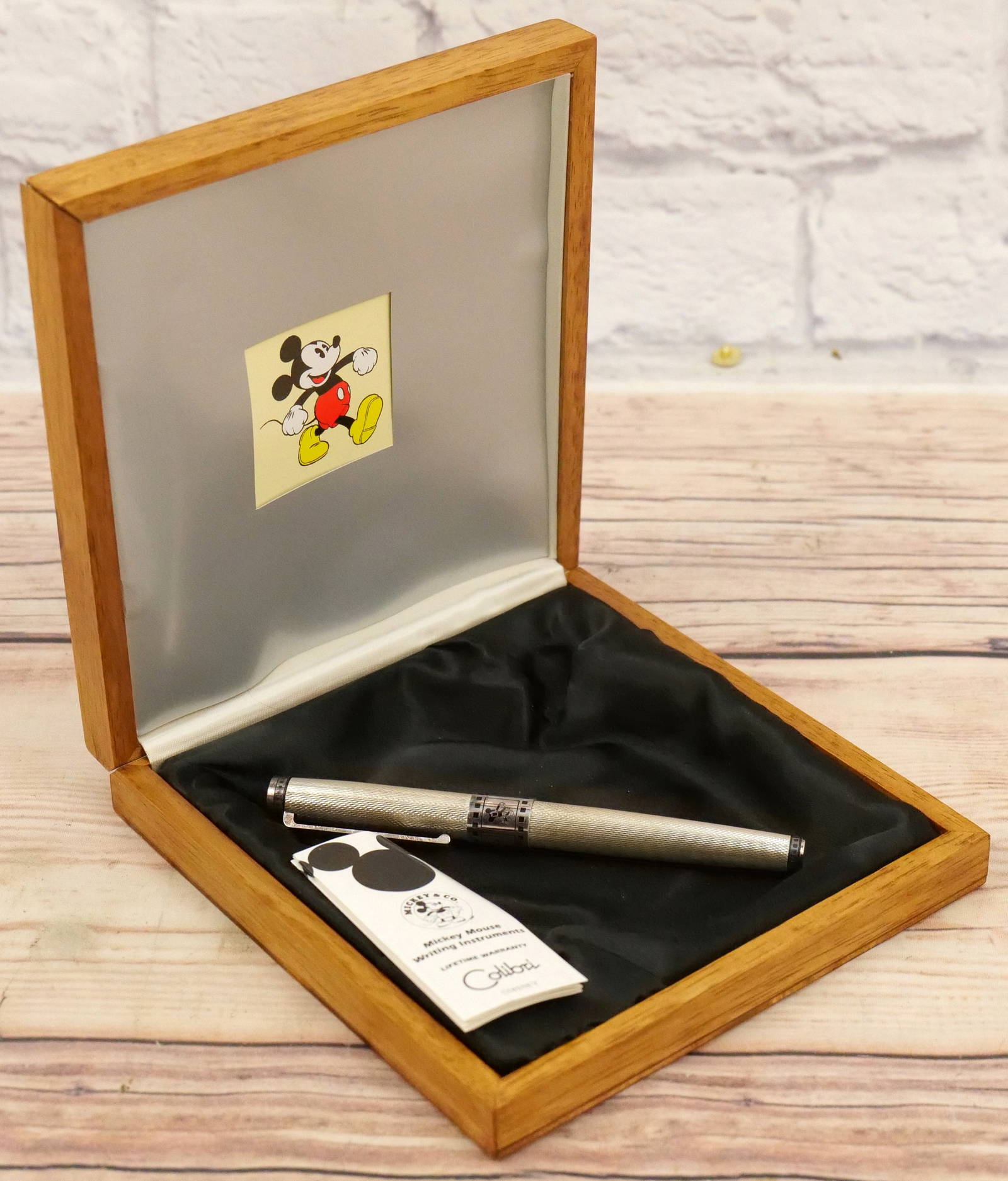 Colibri Disney Mickey Mouse Fountain Pen Auction